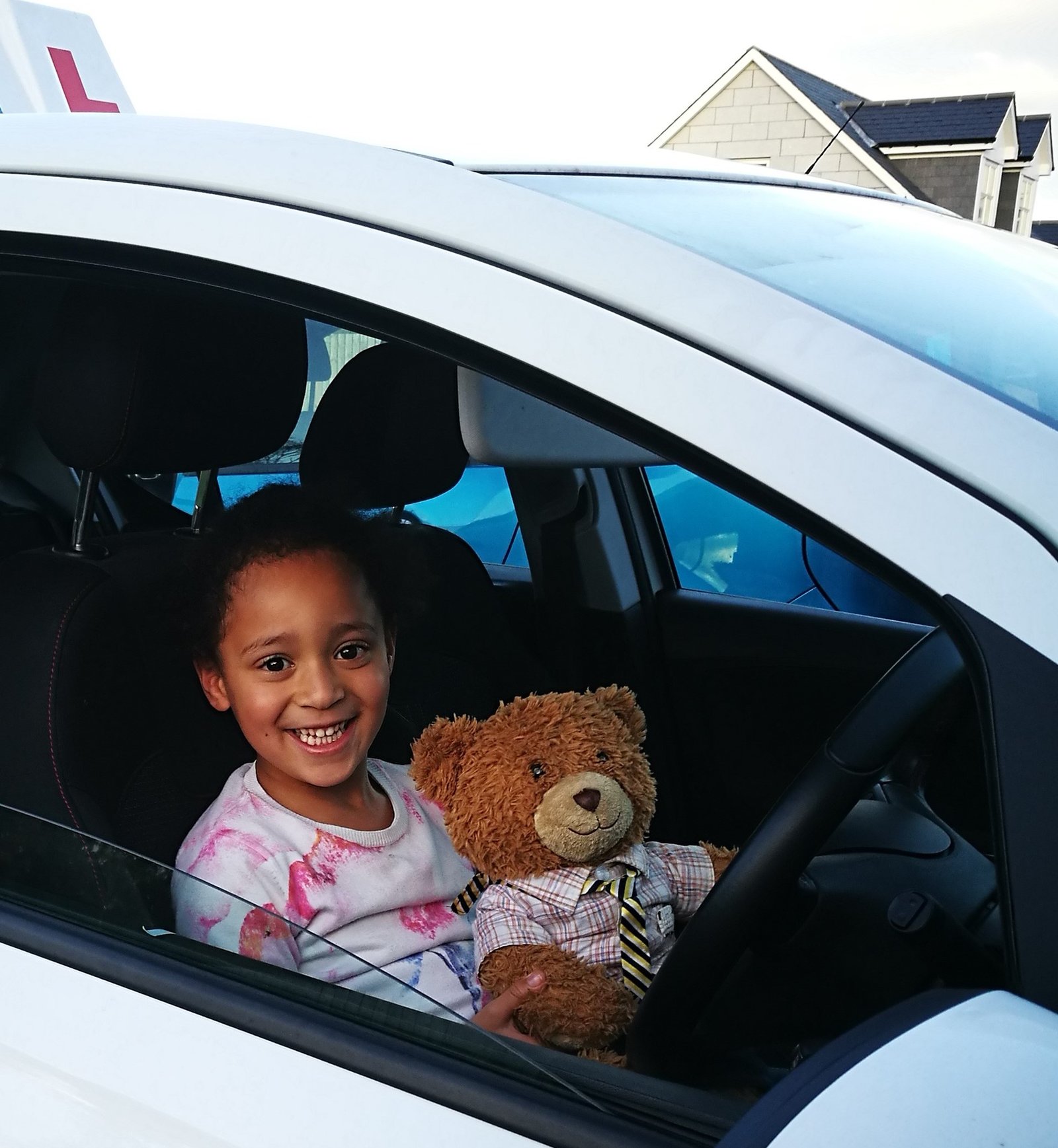 4 Hours For Free - Driving lessons in Aberdeen