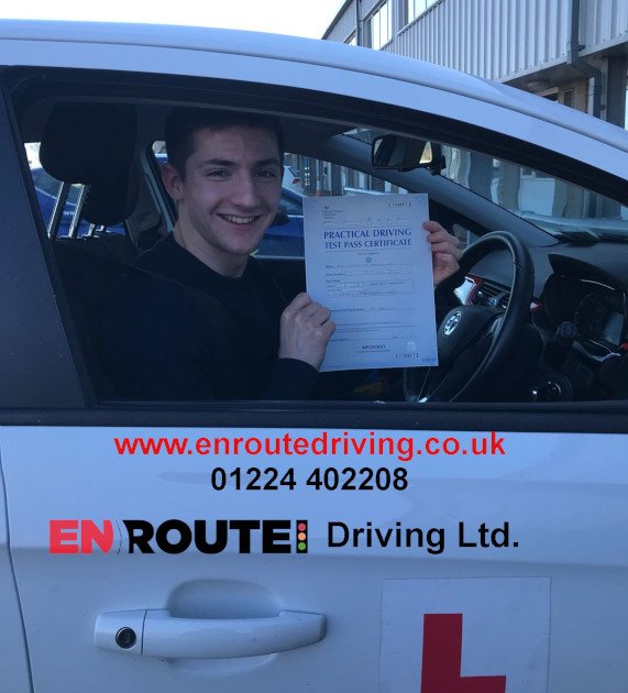 Driving lessons in Aberdeen - Driving Tests Waiting Time